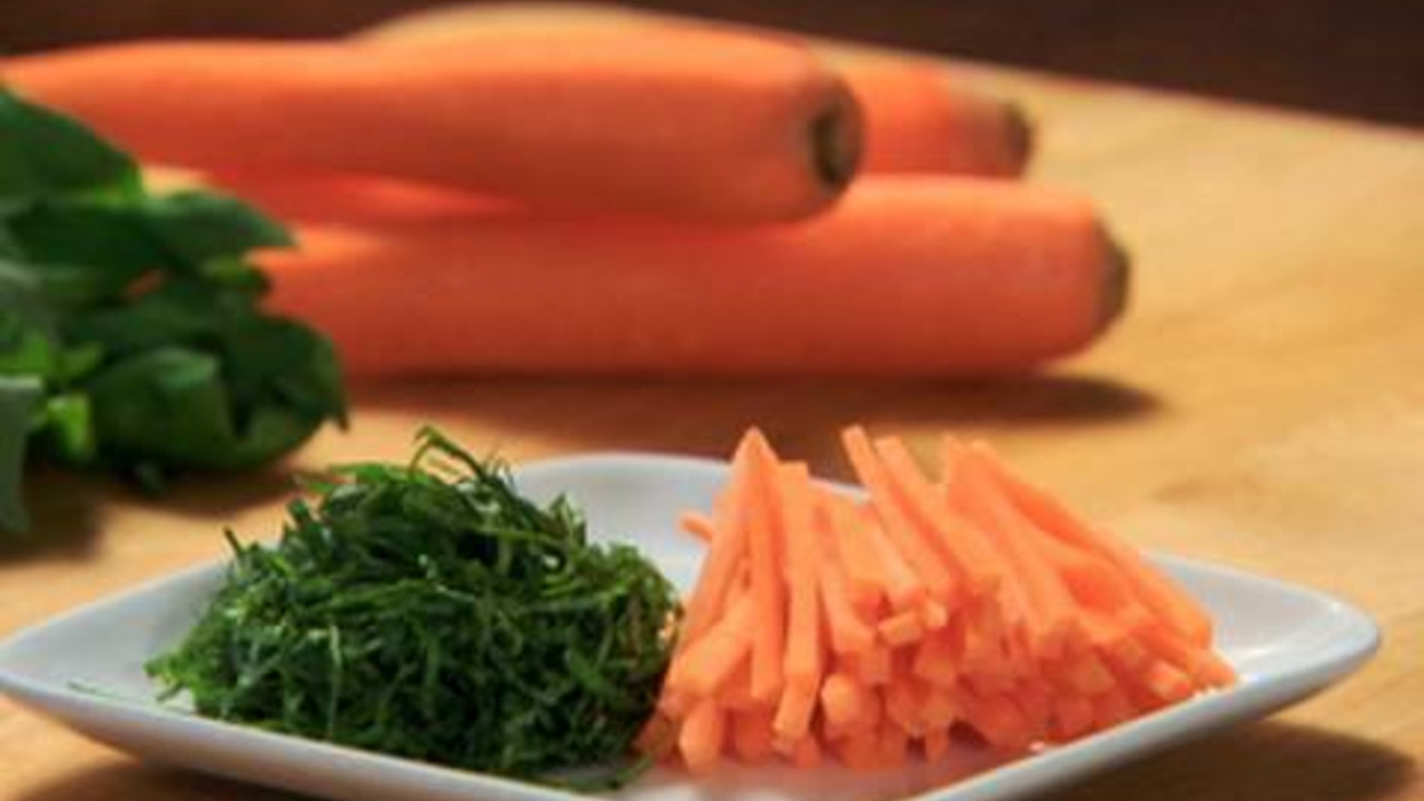 Knife Techniques: Julienne - Cooking Videos | Grokker