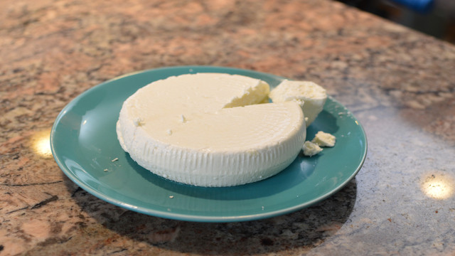 Homemade Feta Cheese - Cooking Videos | Grokker