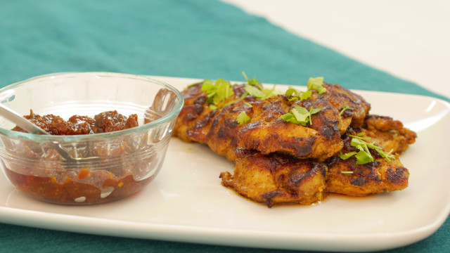 Indian Dry-Rub Chicken - Cooking Videos | Grokker