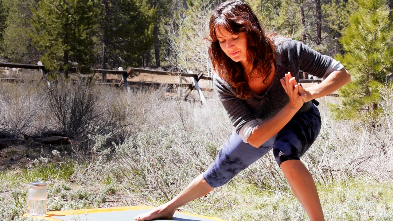 New Power: Yoga Butt - Yoga Videos | Grokker