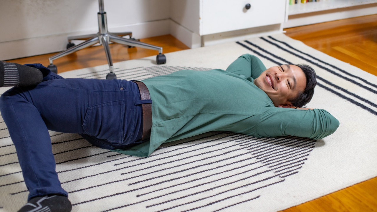 Lower Back Activation Stretch - Fitness and Exercise Videos | Grokker